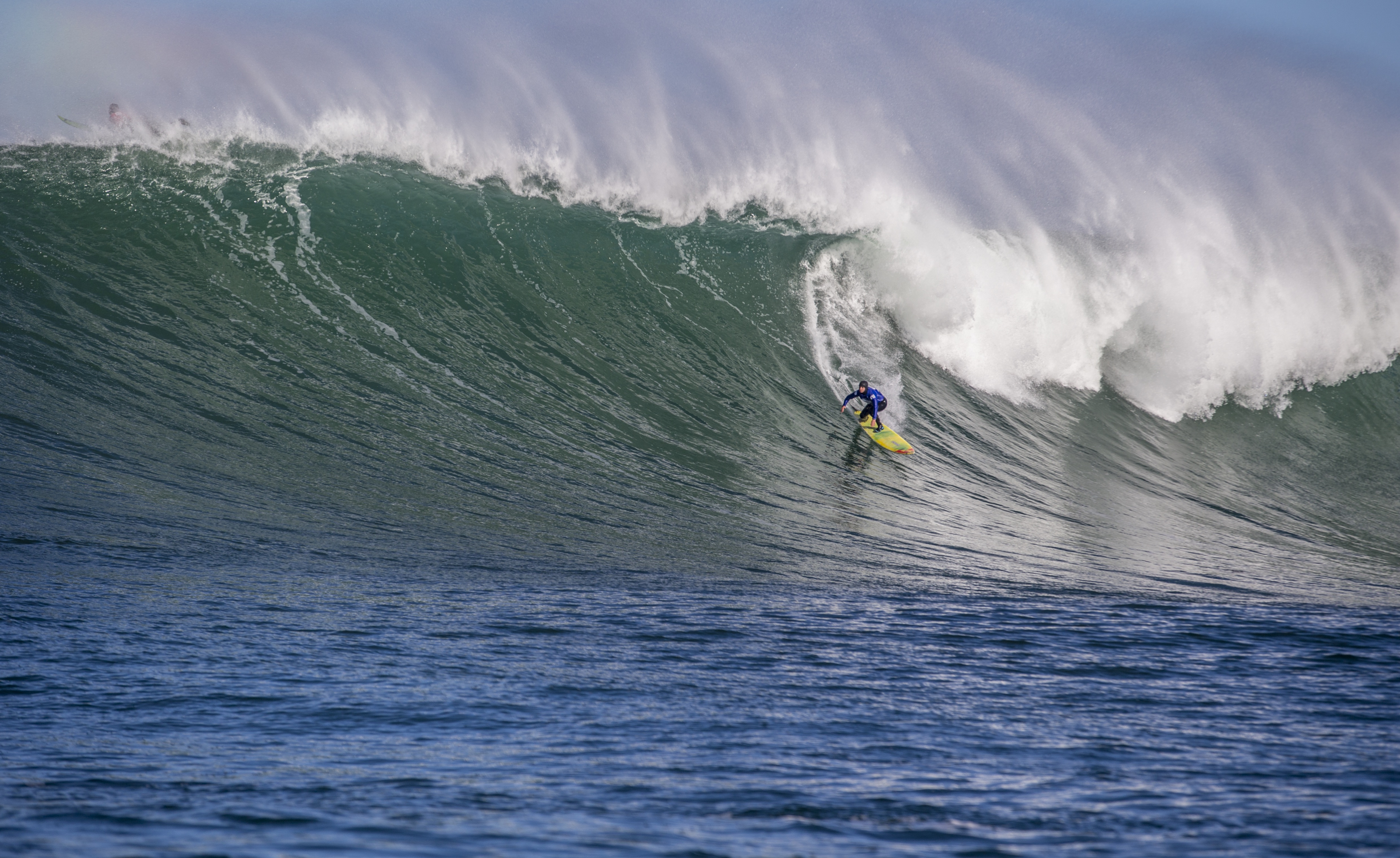 Super Sessions ll: Documenting women's big-wave surfing